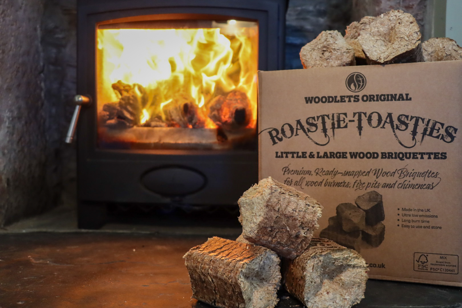 Roastie Toastie 15kg Wood Briquettes Box
